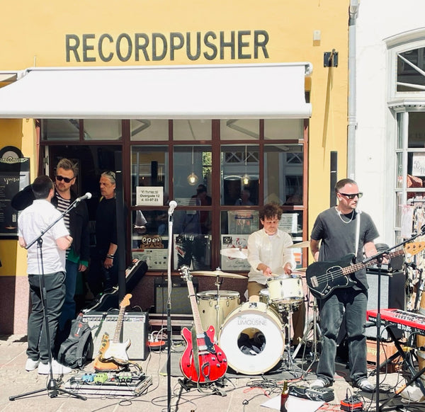 ADAM WINBERG - drummer – Urban Brands